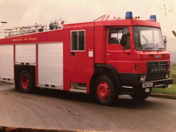 Fire Engines Photos - Dodge G13/Excalibur WrL Merseyside D180SKC