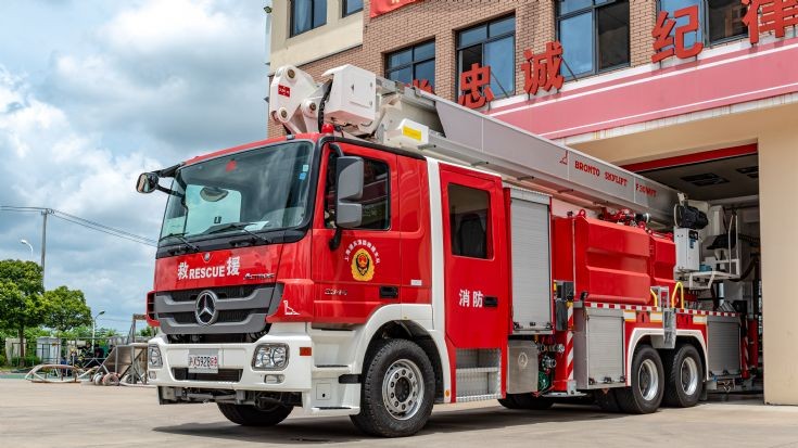 Bronto Skylift F30TWT For Shanghai