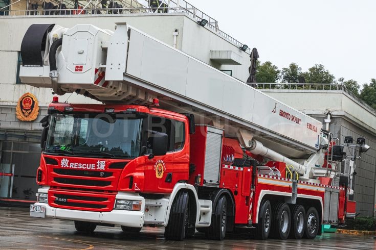 Scania/BRONTO SKYLIFT F101 HLA