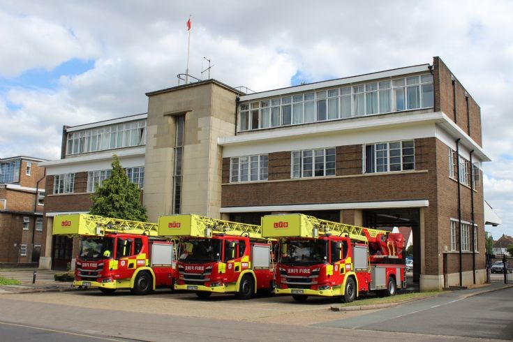 London Fire Brigade Scania 32m Turntable Ladders