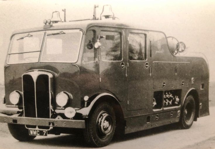Fire Engines Photos - AEC Regent 3 M'weather PE WMC7