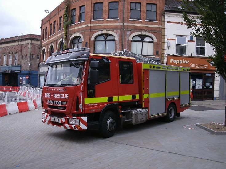 SF16 LCN Devon & Somerset FRS Iveco EOne WrL