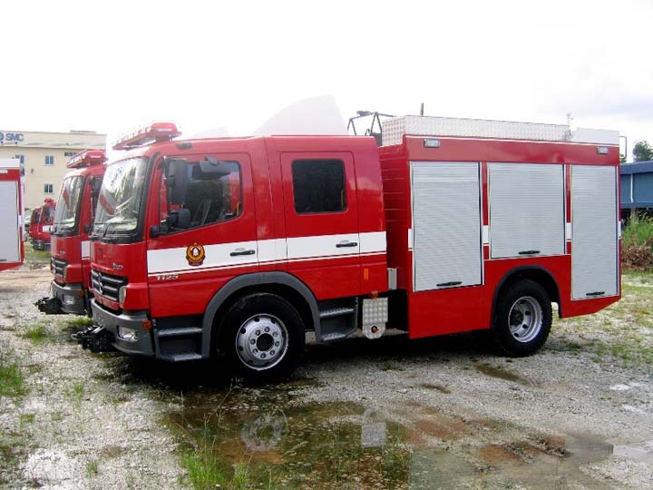 Fire Engines Photos - Malaysia new Atego Light fire tenders