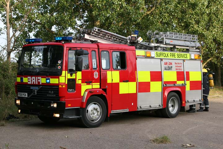 Fire Engines Photos - Suffolk FRS Brandon Fire station Volvo