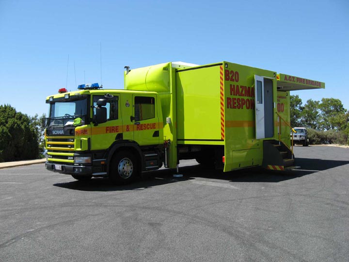 Fire Engines Photos - Hazmat Response unit Canberra Australia