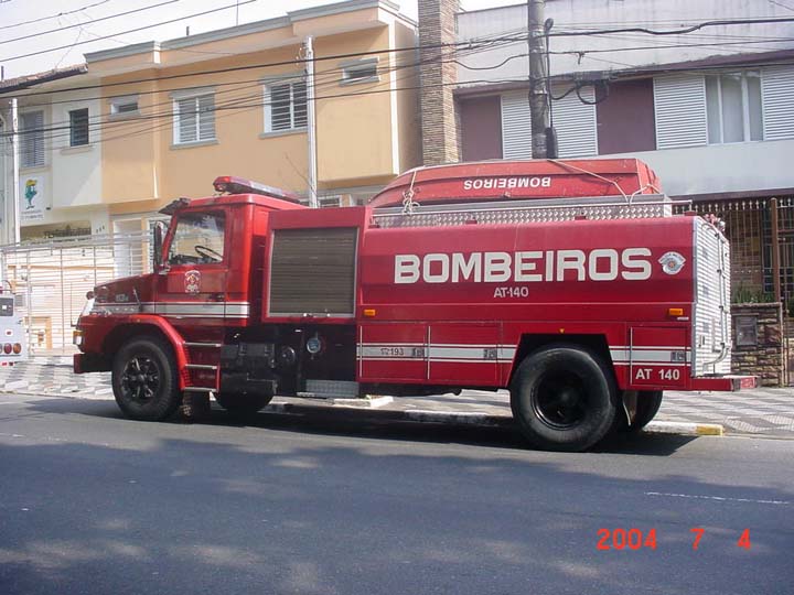 Fire Engines Photos - Fire Brigade São Paulo Brasil Scania Tanker