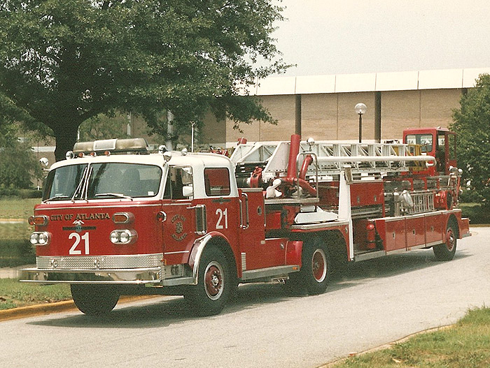Fire Engines Photos - Atlanta Fire Dept. ALF 100' TDA