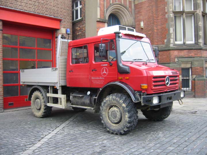 Fire Engines Photos - Mercedes Unimog Demonstrator at York Fire station
