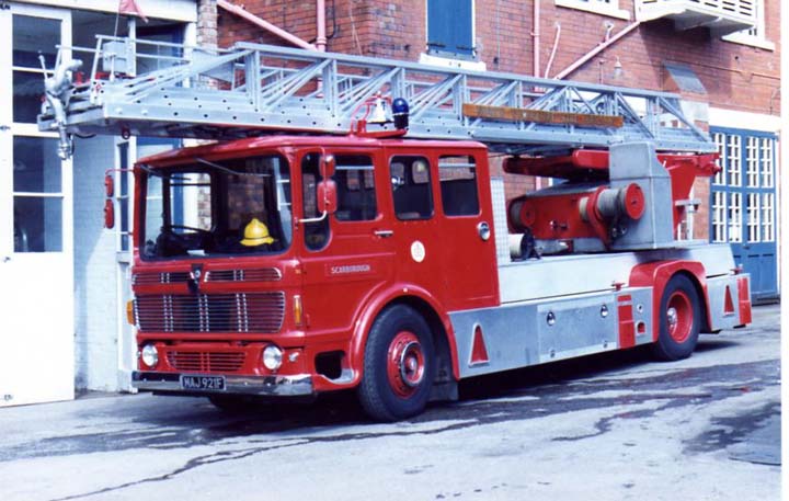 Fire Engines Photos - AEC Turntable ladder