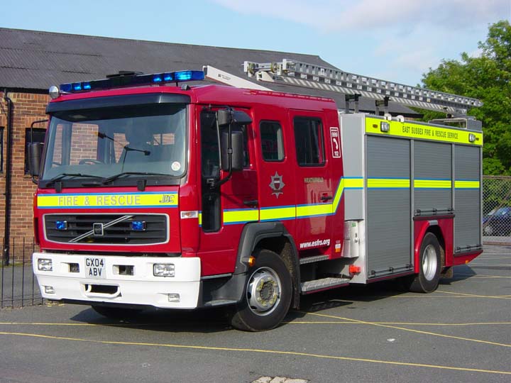 Fire Engines Photos - East Sussex FRS GX04ABV Volvo Heathfield