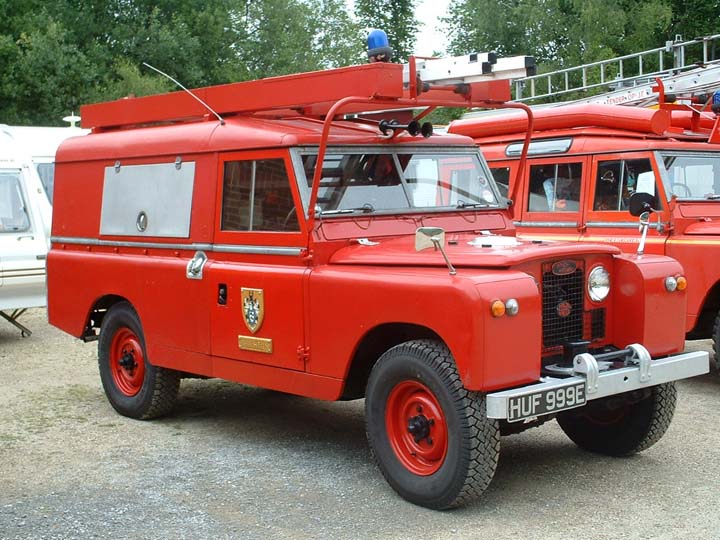 Fire Engines Photos - E.S.F.B.1967 Landrover/HCB Angus L4P.