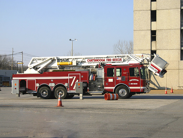 Fire Engines Photos - Chattanooga, TN Quint