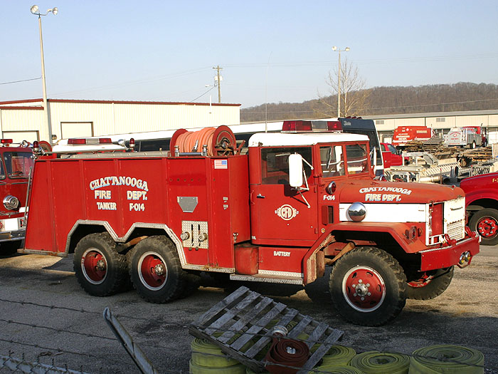 Fire Engines Photos - Chattanooga, TN Tanker