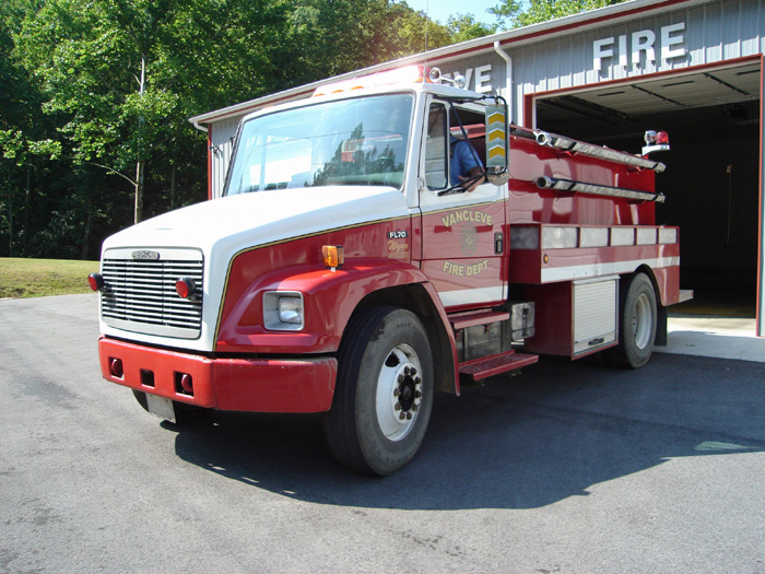 Fire Engines Photos - Water Tender - Van Cleve Fire Department
