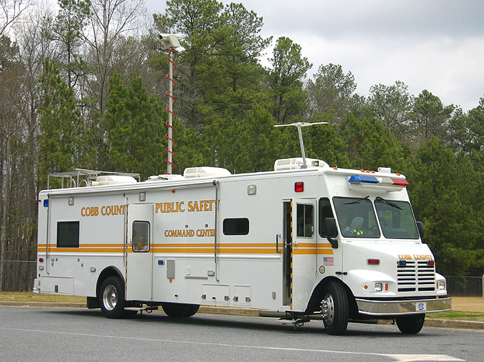 Fire Engines Photos - Cobb Co. Unit 900