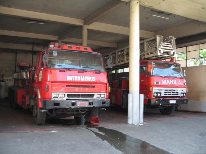 Fire Engines Photos - Manila Fire Station Philippines