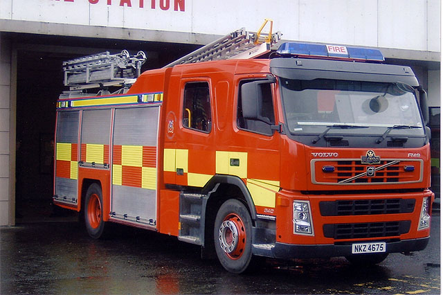 Fire Engines Photos - Volvo FM 9 Northern Ireland