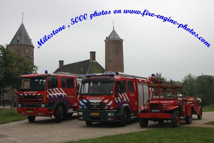 Fire Engines Photos - 5000 photos a Milestone on this website