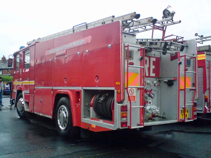 Fire Engines Photos - Manchester 100 years of Dennis day 01/06/08