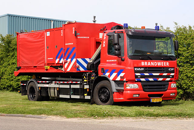 Fire Engines Photos - DAF Prime mover Grou