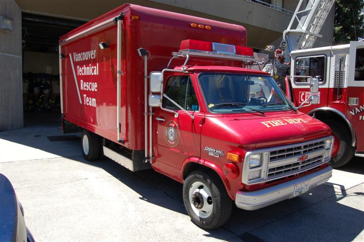 Fire Engines Photos - Vancouver Fire Rescue Service Technical Rescue 7