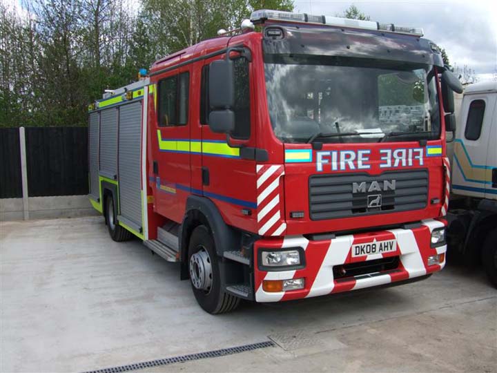 Fire Engines Photos - Cheshire Fire & Rescue Service's new MAN