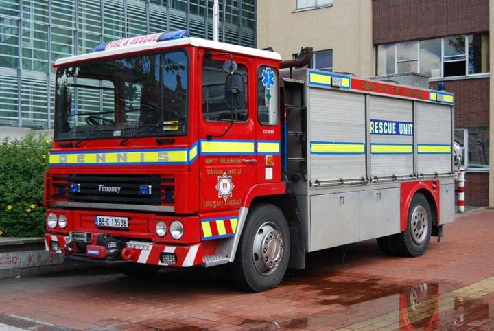 Fire Engines Photos - Cork City Fire brigade Dennis Emergency Tender