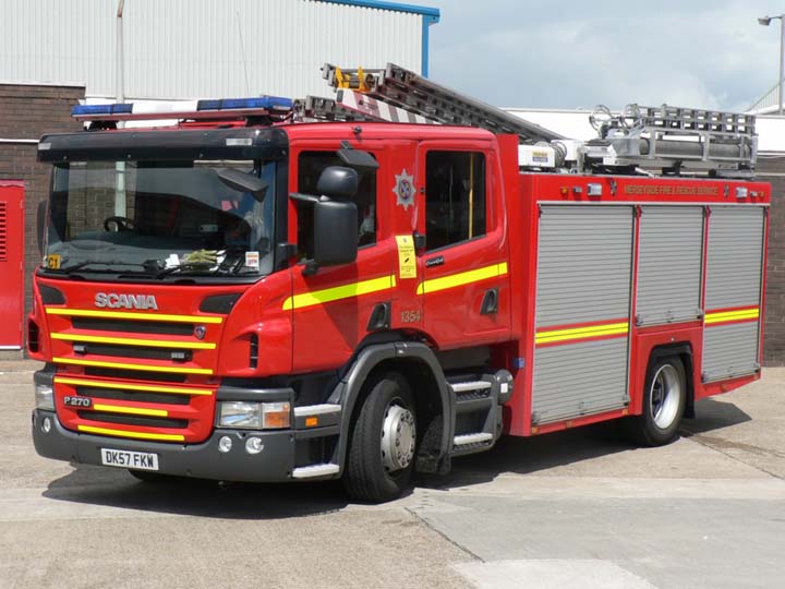 Fire Engines Photos - Scania P270/TVAC - Rescue Pump, Merseyside