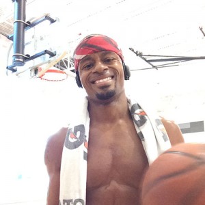 World Class Trainer Workouts Preloaded on VRX Headphones.