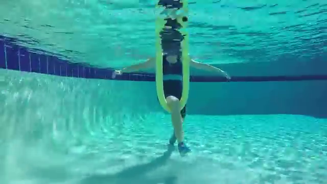 Improve Knee Strength: Best Noodle Water Exercises - FX-SPORT