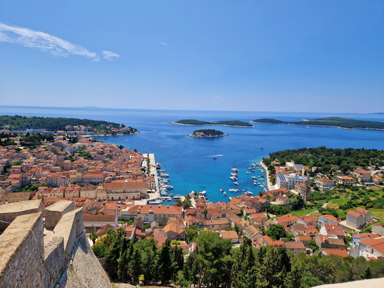 Trajekt od Split do Hvara, najbrži način do otoka Hvara