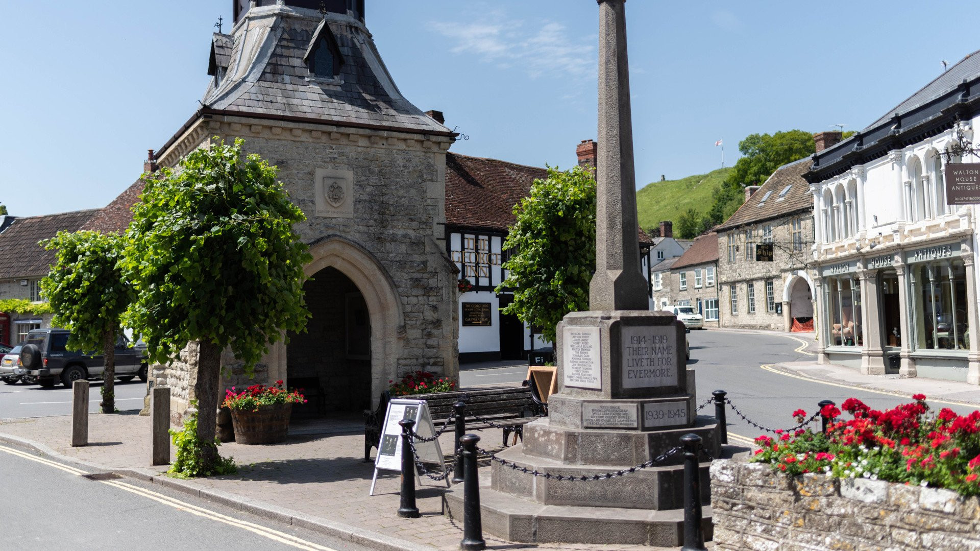 About The George Inn