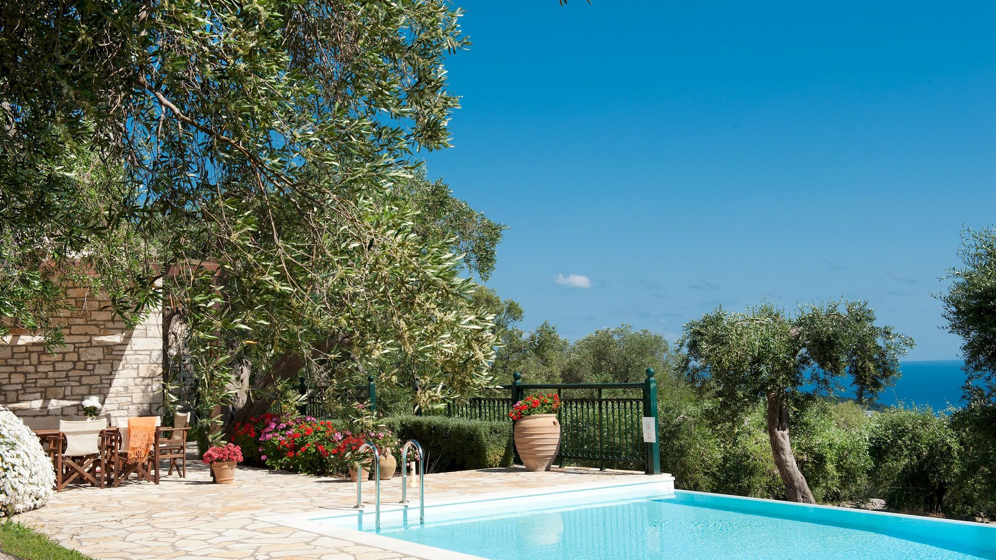 Passo - Kastanida House | Italianway