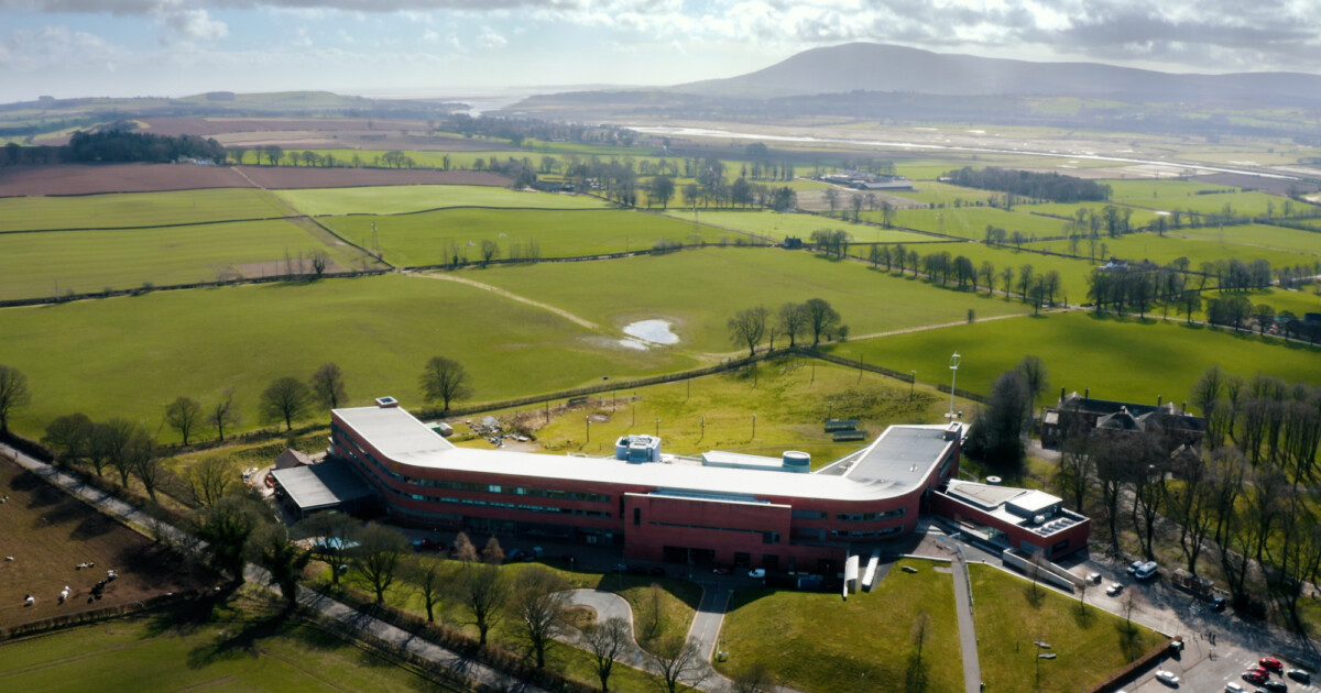 Dumfries and Galloway College Adopts TeachingHOW2s’ Innov ...