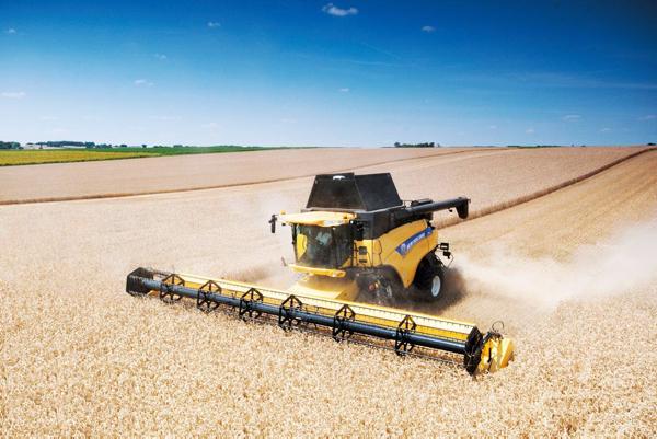 New Holland shows new Varifeed combine header - Premium