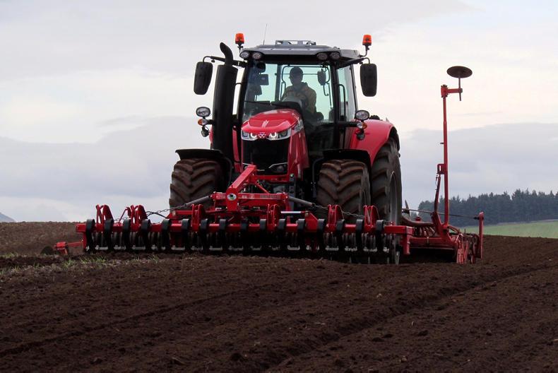 Agricultural contractors can continue to work on farms - FCI - Free