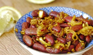 Haricots rouges et blettes à la tomate - Recette par Lutsubo