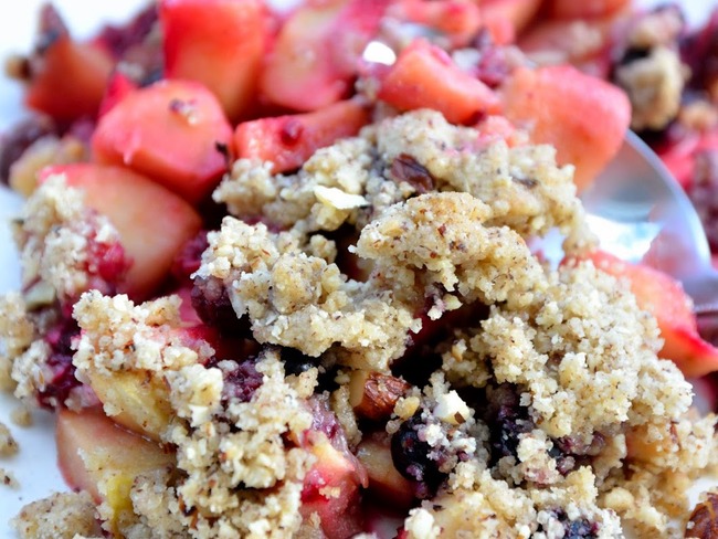 Crumble pommes-fruits rouges - Recette par une aiguille dans l potage