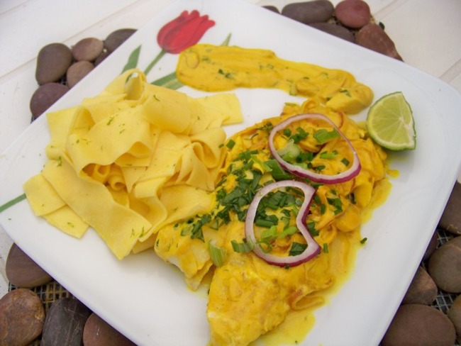Filets de Maigre sauce curcuma - Recette par cuisine en folie