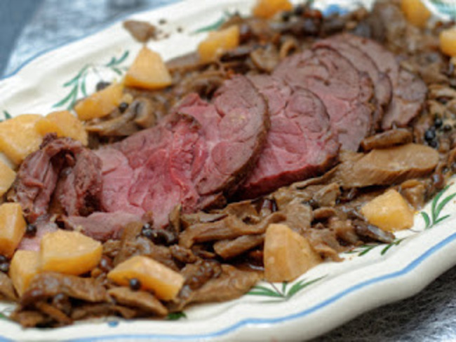 Cuissot de Sanglier sauce poivrade aux coings - Recette par Ma Cuisine ...