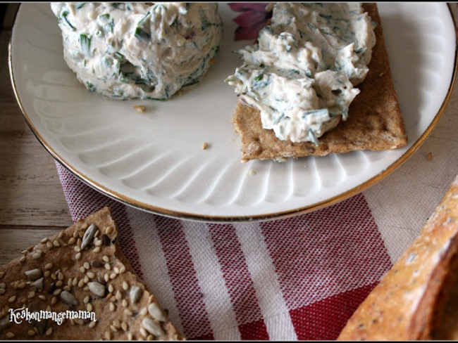 "Fromage" de soja ail et fines herbes - Recette par Keskonmangemaman?