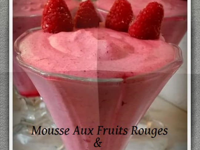 Mousse aux fruits rouge et mascarpone - Recette par Une Petite Faim
