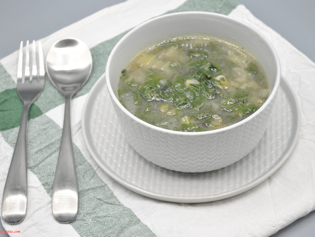 Bouillon brèdes - Recette par Ramène La Popotte