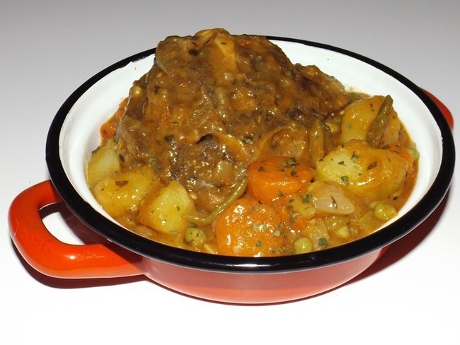 Navarin d'agneau - Recette par ça ne sent pas un peu le brûlé là?