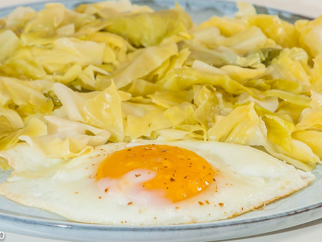 Chou pointu aux oeufs - Recette par kilometre-0