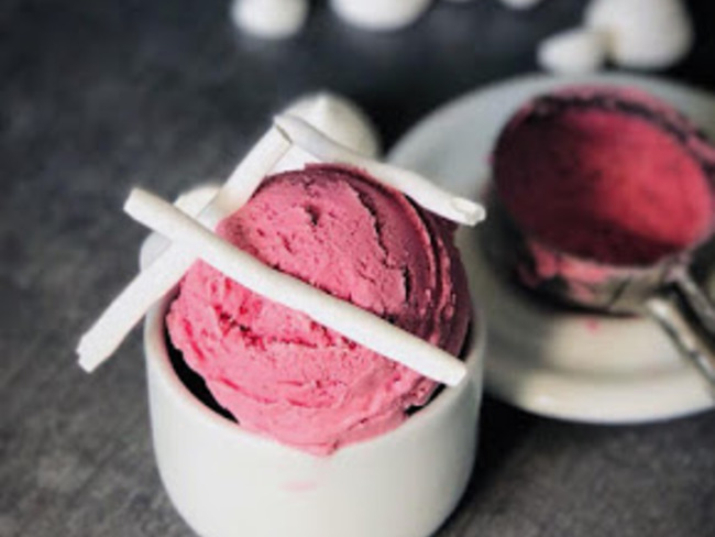 Glace crémeuse aux fruits rouges - Recette par En-K de Gourmandises