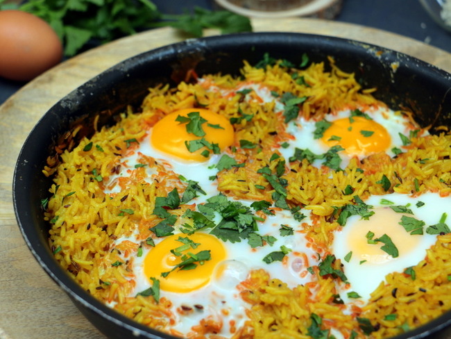 Riz grillé aux épices et aux oeufs - Recette par Happy papilles
