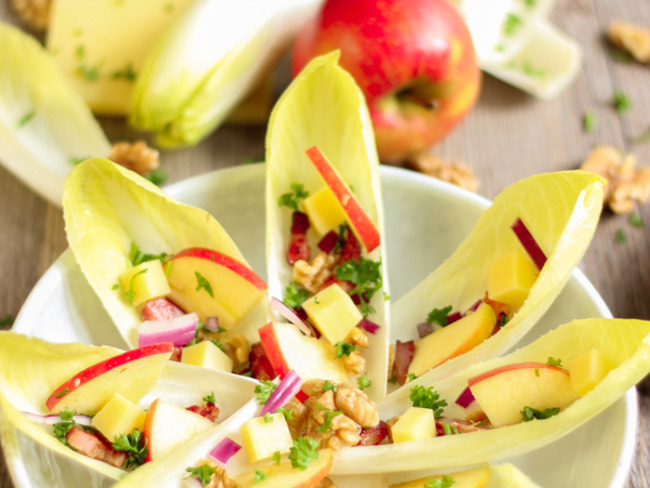 Salade d'endives comme une fleur - Recette par Elle mijote quelque chose