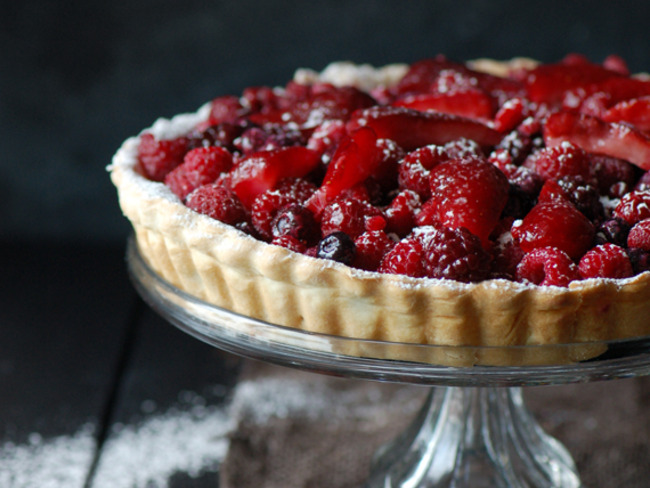 Tarte aux fruits rouges et crème pâtissière - Recette par Madame Gateau