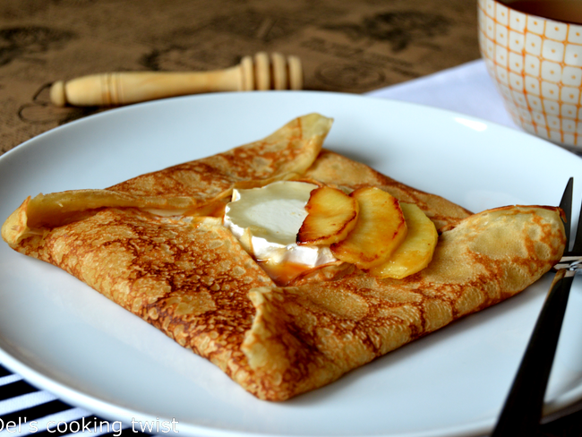 Crêpes bretonnes au chèvre et aux pommes au caramel au beurre salé ...